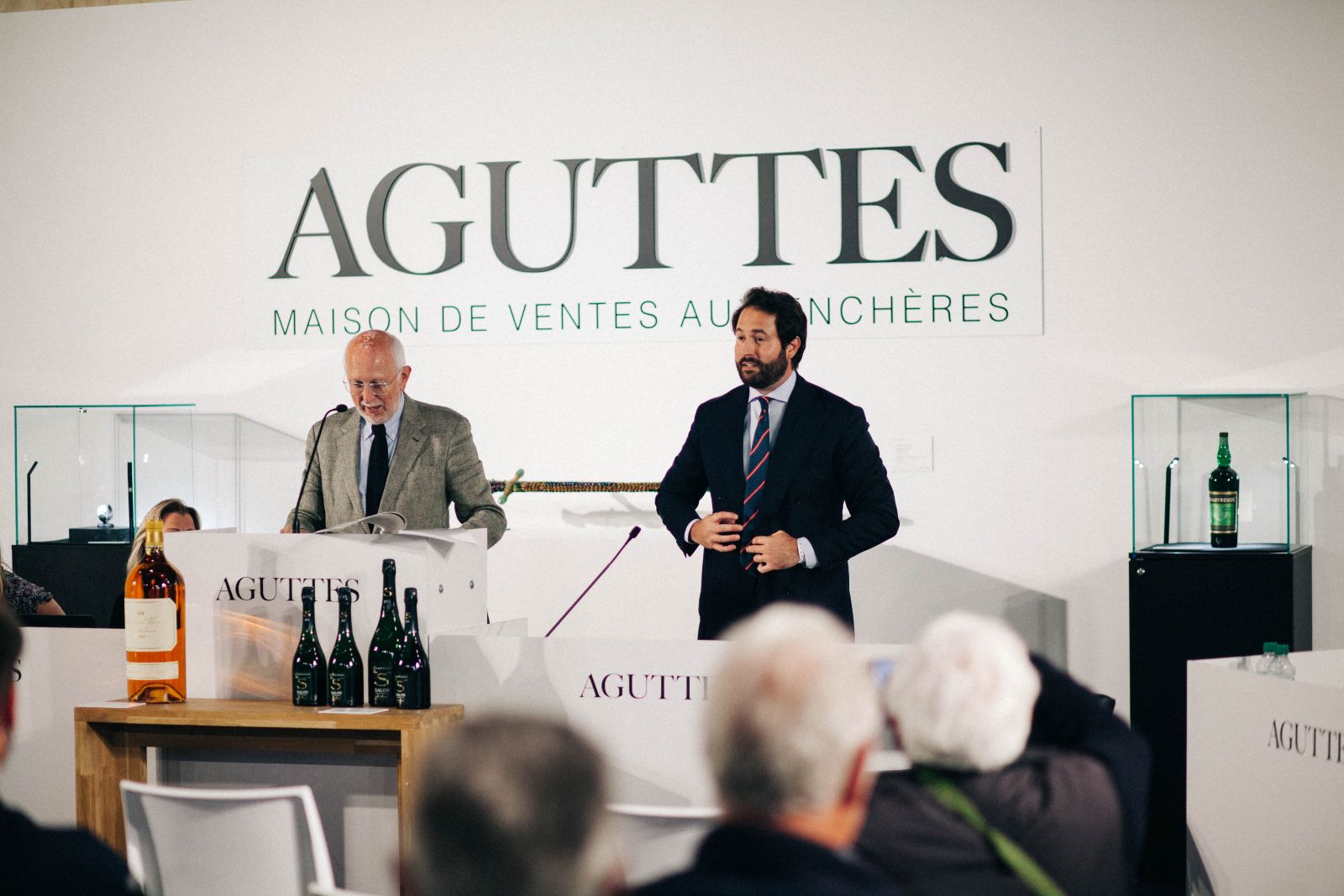 Guide des Ventes aux Enchères à Paris : Conseils et Astuces pour ...
